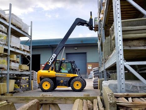 JCB launches new 515-40 compact telescopic handler