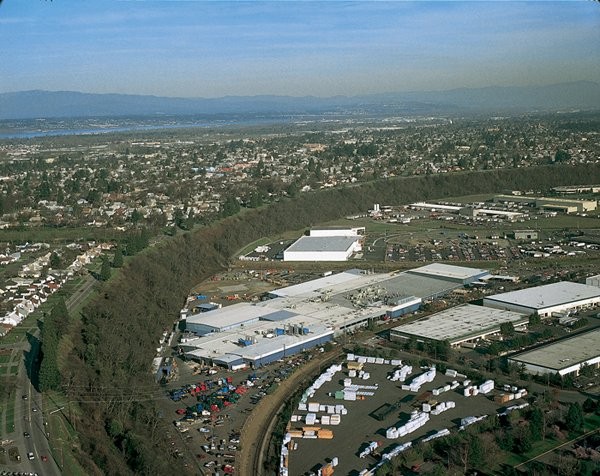 Daimler Trucks North America Announces Plans to Ramp Up Production