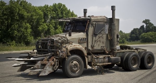 MACK Granite military truck starred as the leader of the DECEPTICONS