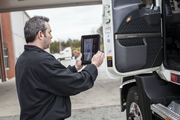 Mack Cracks the Code to Improve Uptime