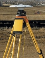 Modular GPS receivers and smart GPS antennas