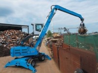 Fuchs unveils MHL 335 handler at ISRI