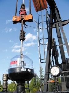 Spill containment system designed to deal specifically with wellhead ...