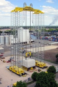 Enerpac Self-Erecting Tower can lift vessels up to 1,400 tons as high ...