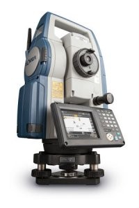 New DX-200 expands robotic working range, features hybrid versatility