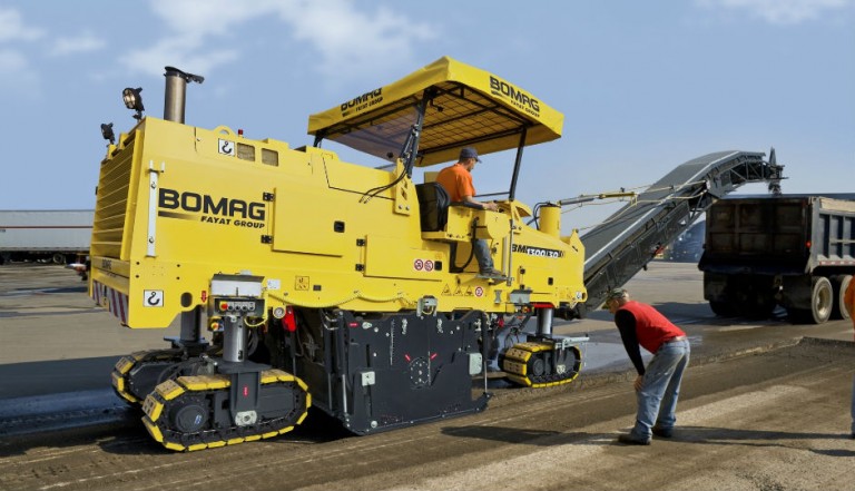 BOMAG Cold Planer Milling Machine Offers Centrally Mounted Cutting Drum ...