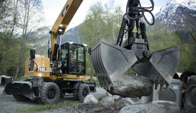 New CAT M318F & M320F Wheel Excavators