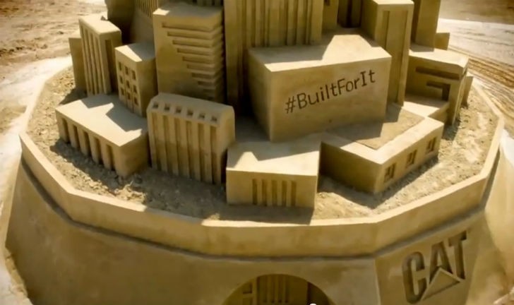 The Cat Built For It Trials Hit the Beach to Go for a New World Record