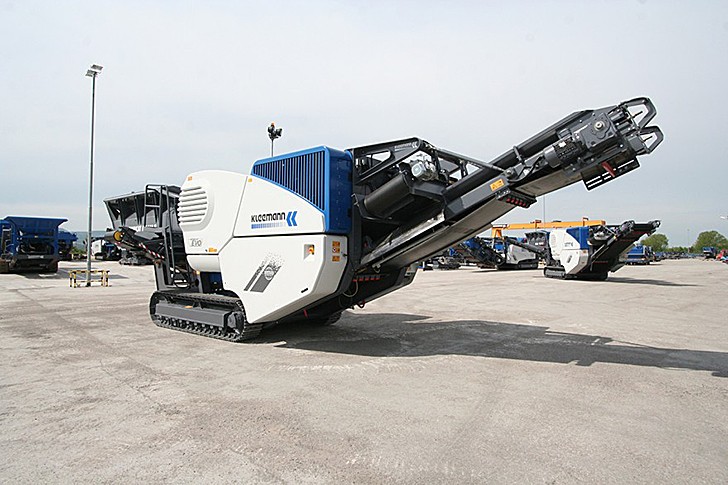 Kleemann MC 110 R EVO Track Mounted Jaw Crushers | Heavy Equipment Guide