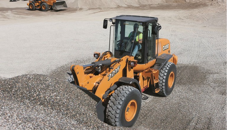 CASE Unveils Tier 4 Final 621F and 721F Wheel Loaders