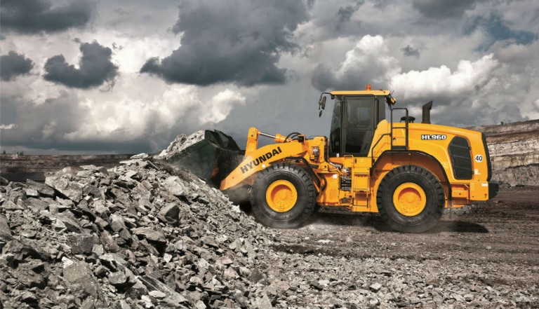 Hyundai Introduces the HL900 Series Wheel Loaders to North America