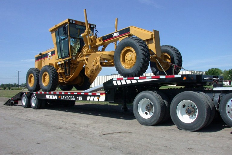 Landoll Corporation Model 135B Lowboy Trailers | Heavy Equipment Guide
