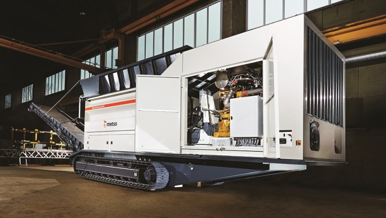 Metso’s EtaPreShred 4000 now available in new crawler version