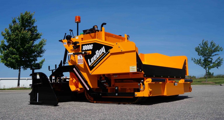 LeeBoy 1000G Asphalt Pavers | Heavy Equipment Guide