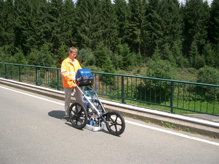 Geophysical Survey Systems, Inc. (GSSI) BridgeScan™ Ground Penetrating ...