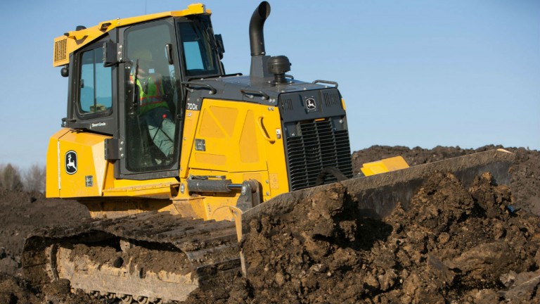 John Deere 700K SmartGrade dozer features complete integration of ...