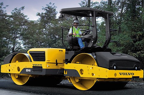 Volvo Construction Equipment DD140 Tandem Asphalt Rollers | Heavy ...