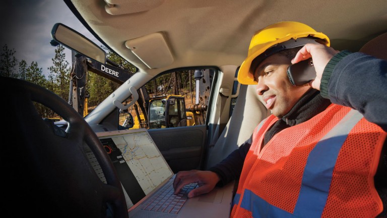John Deere unveils JDLink dashboard for customers to better understand ...