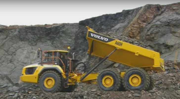 Watch this: the operator's view from the Volvo A60H articulated hauler