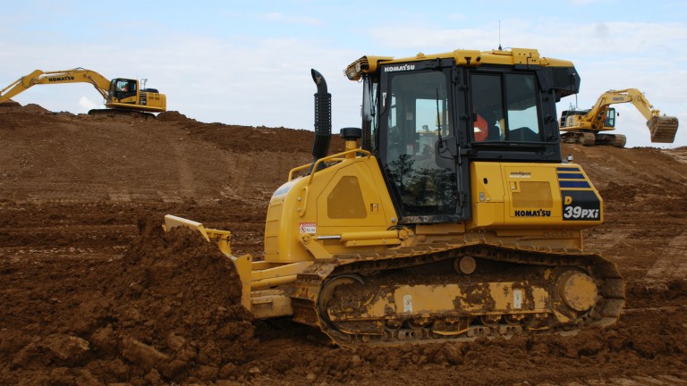 Komatsu introduces latest intelligent machine control D39PXi-24 crawler ...