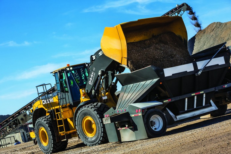 John Deere adds 844K-III and 844K-III aggregate handler to wheel loader ...