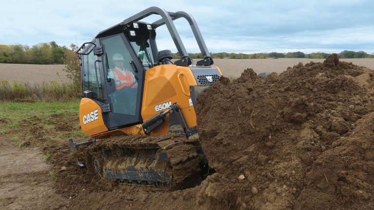 M Series dozer lineup grows with new Case 650M