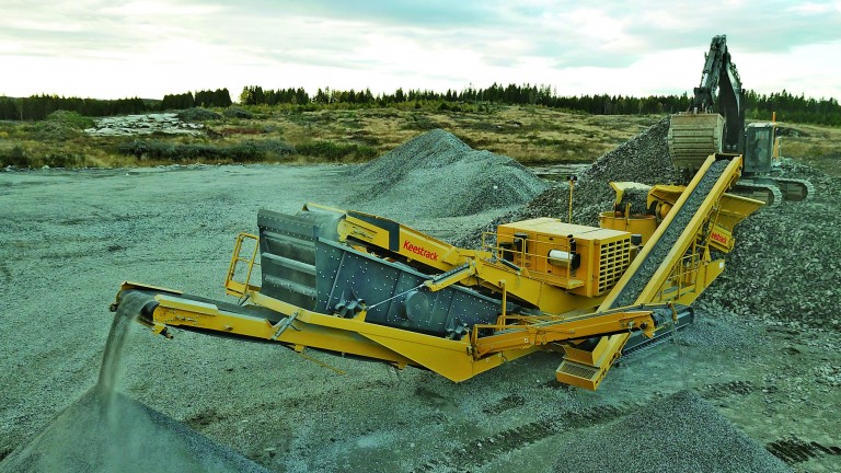 Keestrack expands hybrid lineup with H6e tracked cone crusher