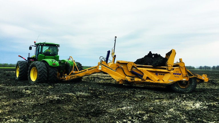 Big K-Tec scrapers cut $1 million from earthmoving cost for municipal ...