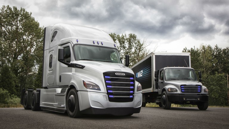 Freightliner debuts two fully electrified commercial trucks
