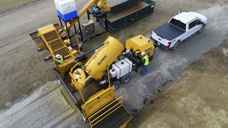 Vermeer slurry solidification system makes drilling fluid management easier