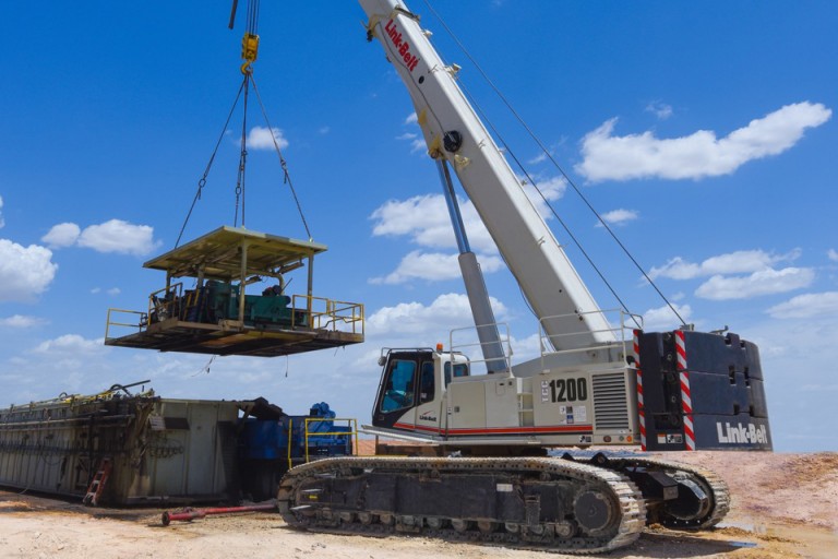 Link-Belt Construction Equipment Company TCC-1200 Crawler Cranes ...