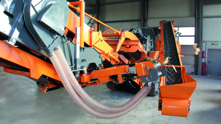 New Rockster wind sifter RVB1700 designed to "blow away" impurities