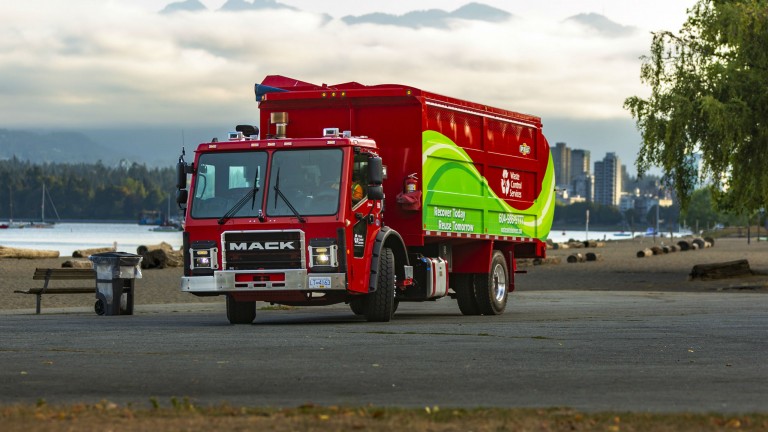 Mack LR and Granite featured at Waste & Recycling Expo Canada 2018