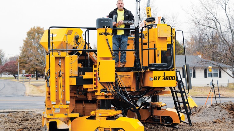 GOMACO’s Xtreme GT-3600 curb and gutter machine on display at World of ...