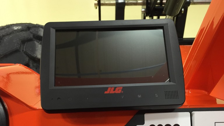 JLG Industries offers reversing camera for SkyTrak and JLG G5-18A ...