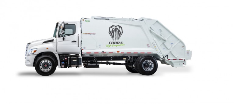 New Way Trucks to debut Cobra HC at Waste Expo