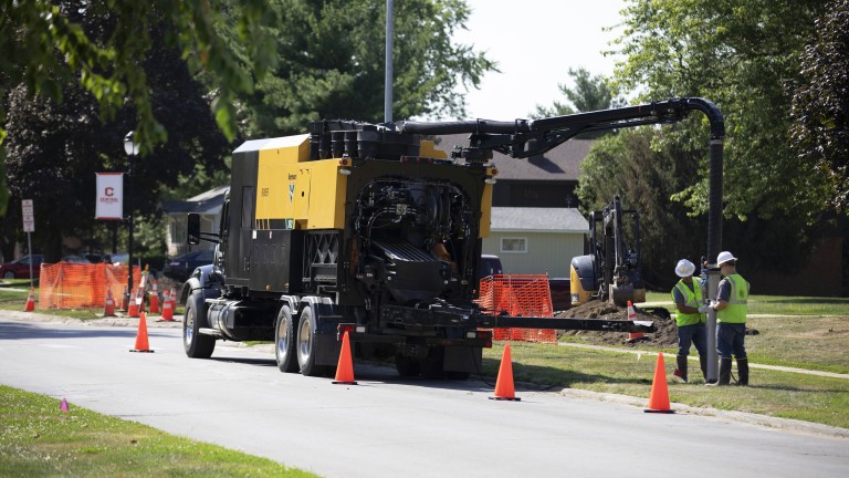 Vermeer launches innovative XR2 vacuum excavator prototype