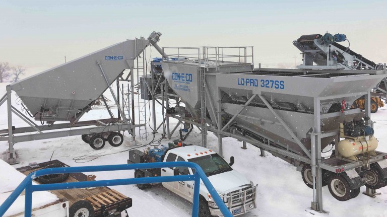 LO-PRO batch plant from CON-E-CO on display at WOC, CONEXPO