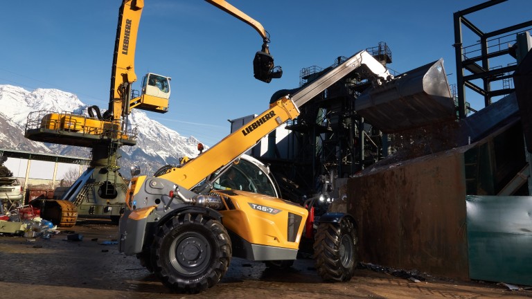 Liebherr Canada targets scrap and waste with telehandler debut