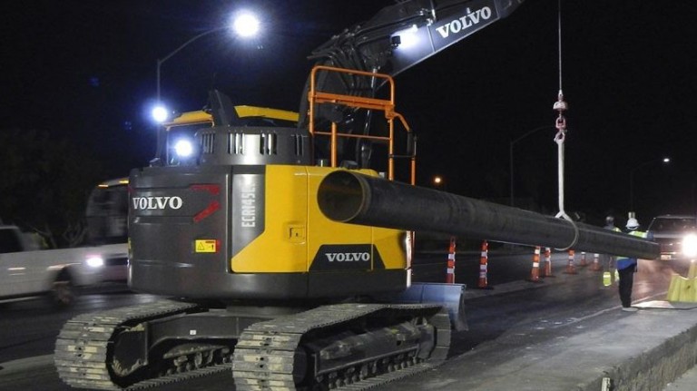 Volvo CE introduces rotating pipelayer conversion kits for 14-ton ...