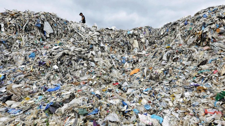 Plastic stewardship initiative creates incentives for companies to ...