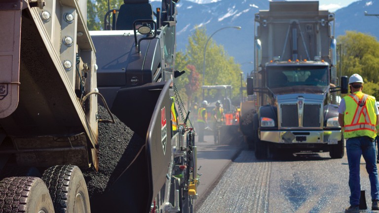 Topcon LiDAR-based SmoothRide adds precision for asphalt paving