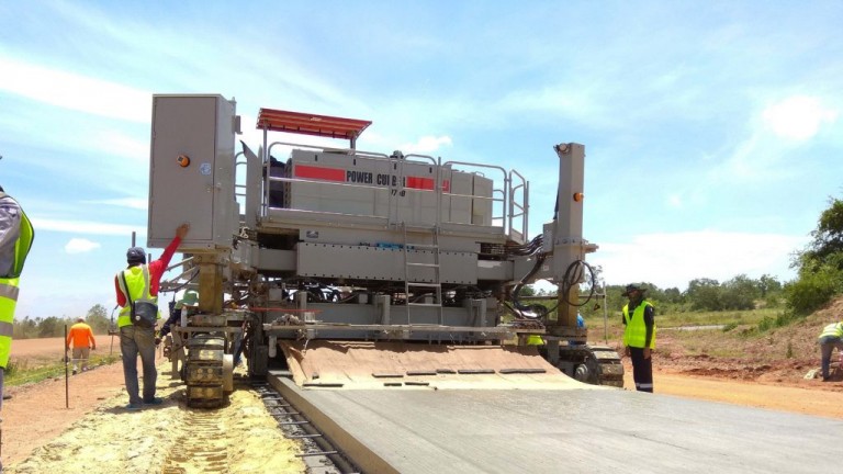 Power Curbers brings telematics to their roadbuilding equipment