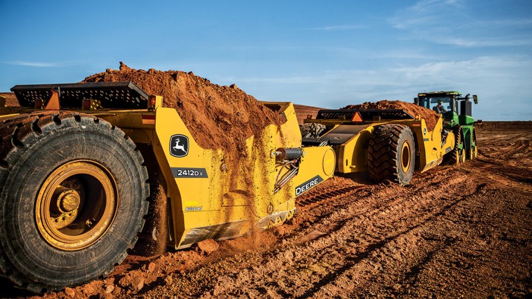 John Deere launches new scraper earthmoving technology