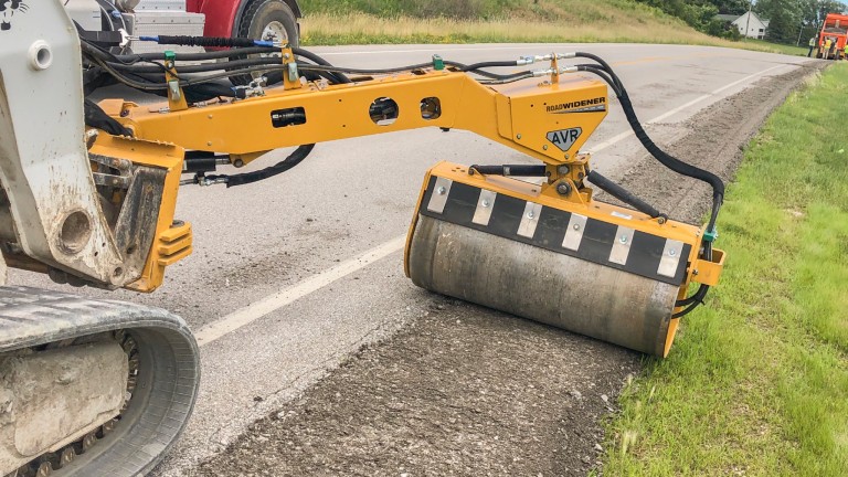 New Road Widener attachment helps offset vibratory rollers