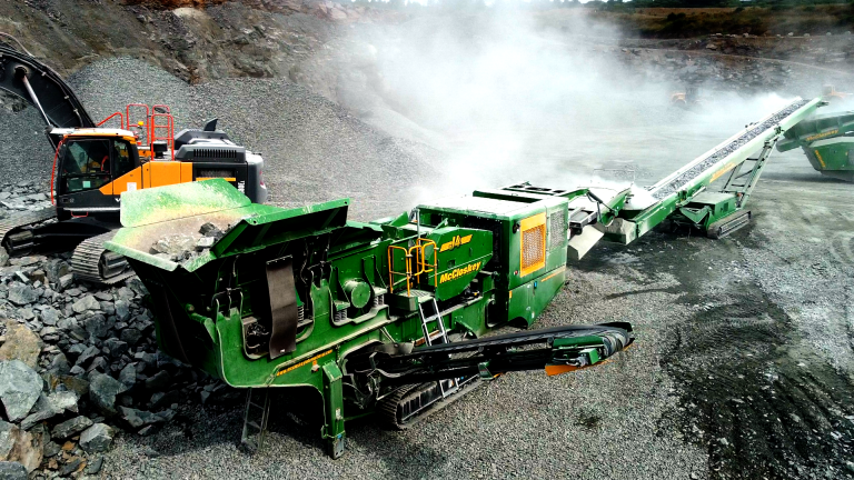 McCloskey J4 jaw crusher solid in hard rock and other applications