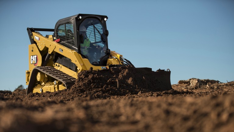 Caterpillar adds smart blade capabilities to more CTLs and SSLs