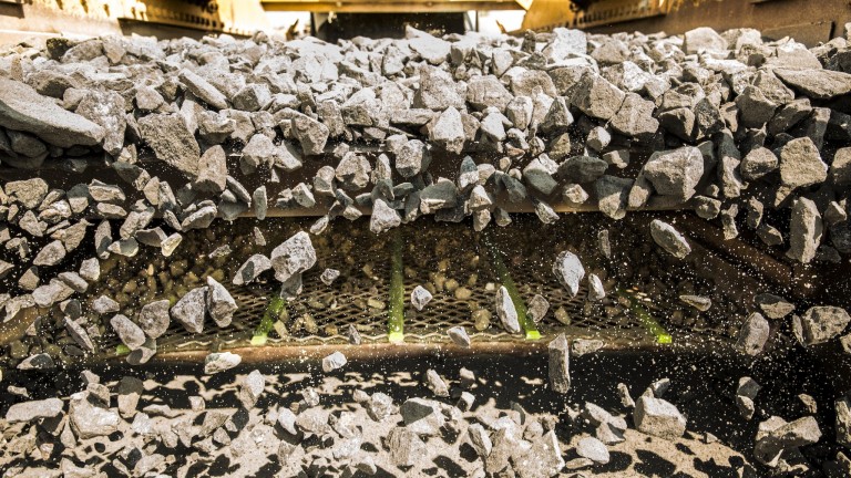 Why choosing the right screen media improves production, more