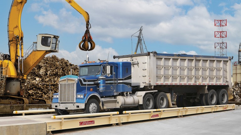Traditional versus hydraulic truck scales