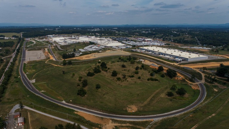 Volvo Trucks updates Customer Center track for more immersive driving ...